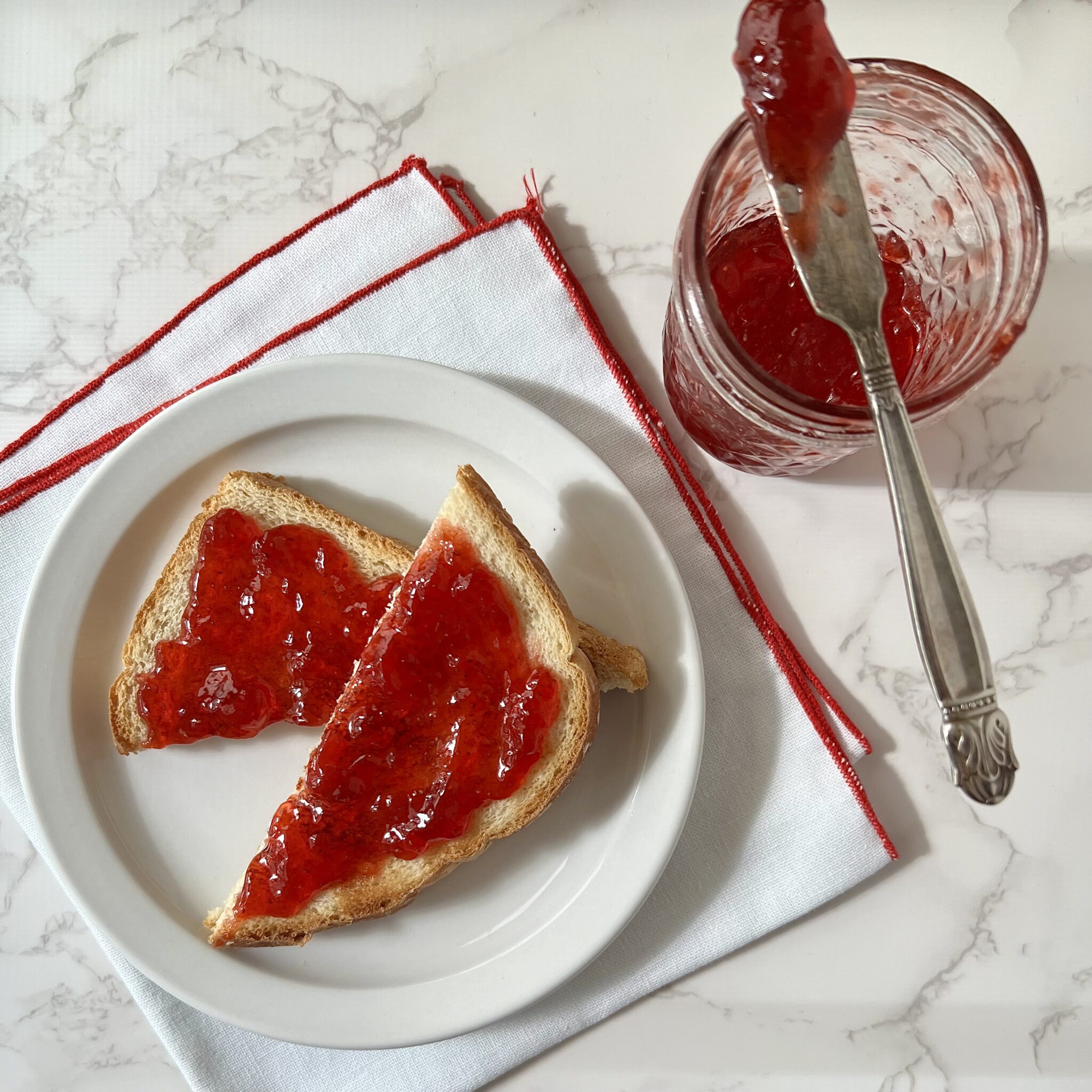 Strawberry-Vanilla Jam - The Culinary Cellar